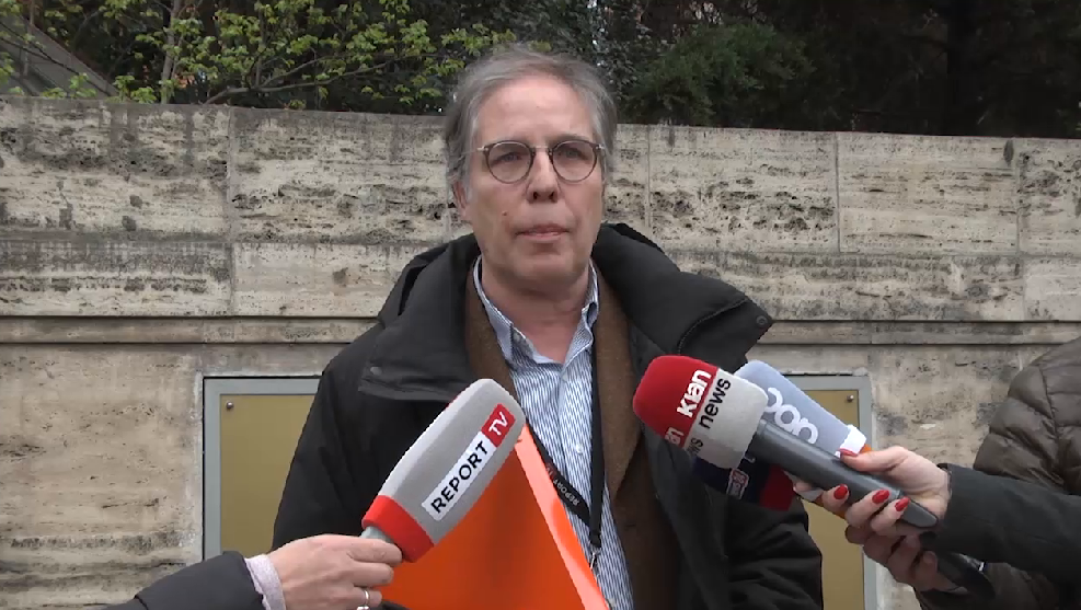 Carlo Bollino padit një media online në Gjykatën e Tiranës: Më bullizon ... Carlo Bollino padit një media online në Gjykatën e Tiranës: Më bullizon ...