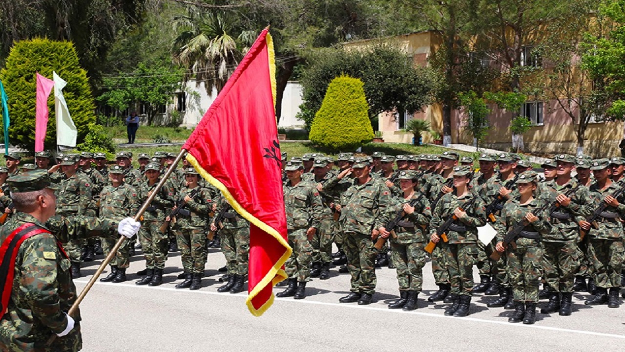 Këshilli i Ministrave merr vendimin! Ushtarakët e Forcave të Armatosura ...